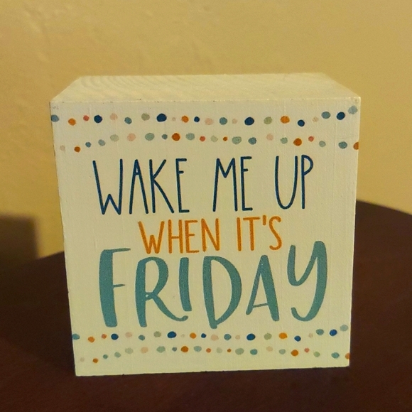 Accents | Wake Me Up When Its Friday | Poshmark